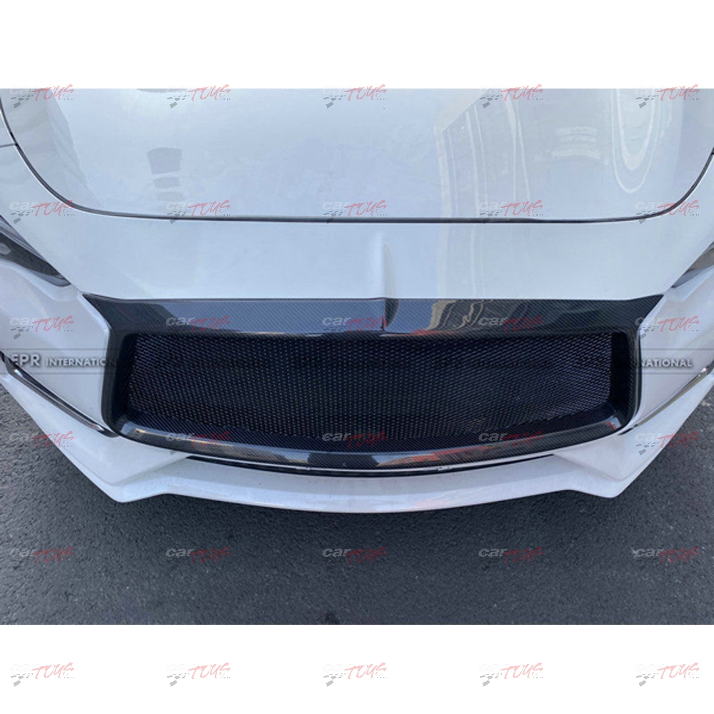 Infiniti Q60 CV37 17 onwards OE Type front grill Carbon Fibre