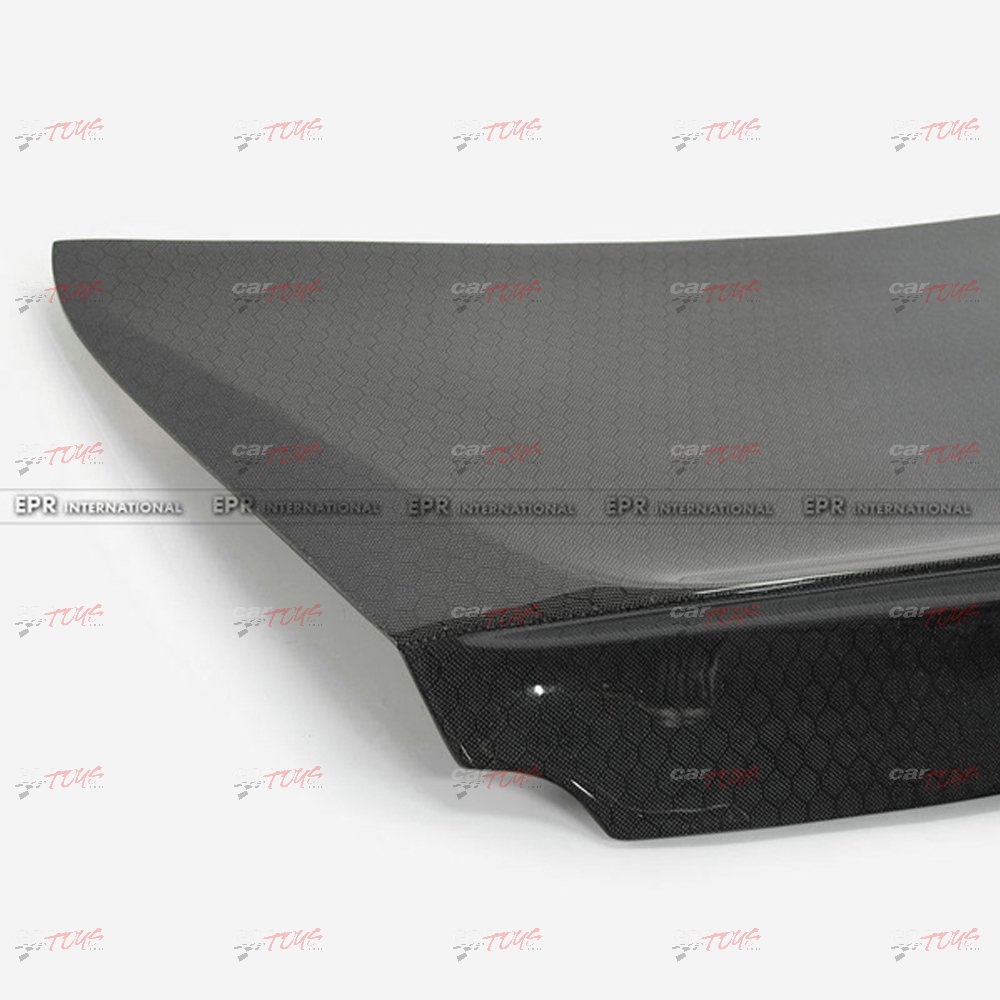R35 GTR Do Style Rear Trunk Carbon Fibre (Honey comb weave)